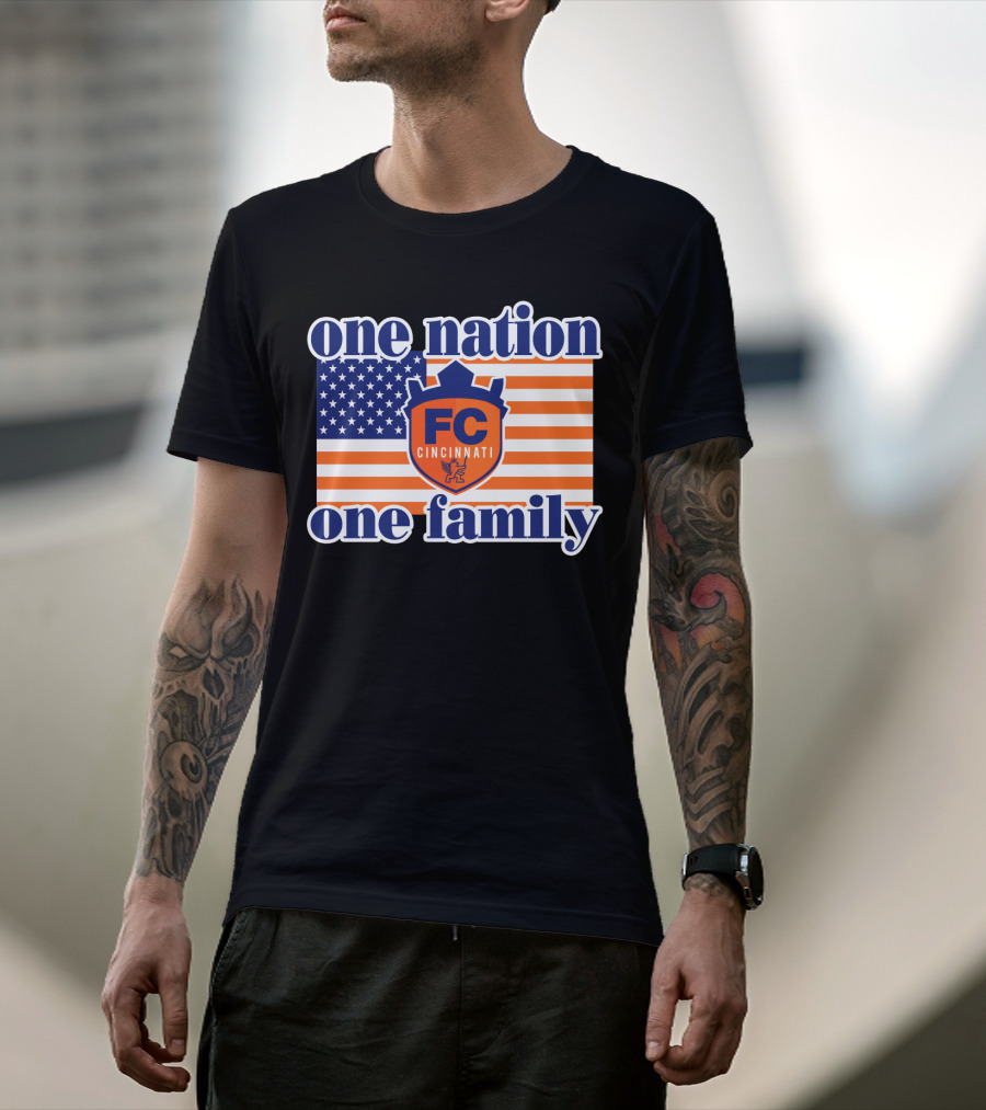 One Nation One Family Fc Cincinnati United States Flag T-Shirt