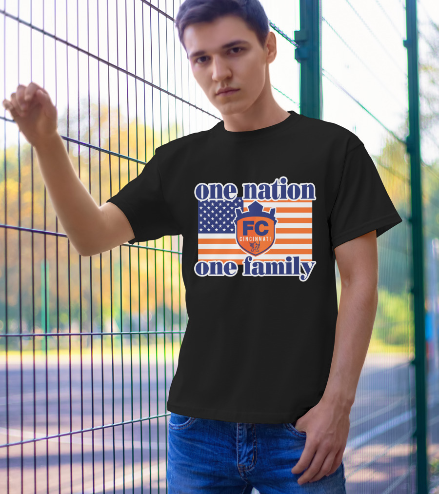 One Nation One Family Fc Cincinnati United States Flag T-Shirt