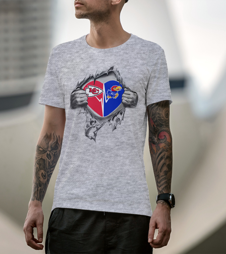 Chiefs Jayhawks Heart With Kansas City Kc And Ku Logos T-Shirt