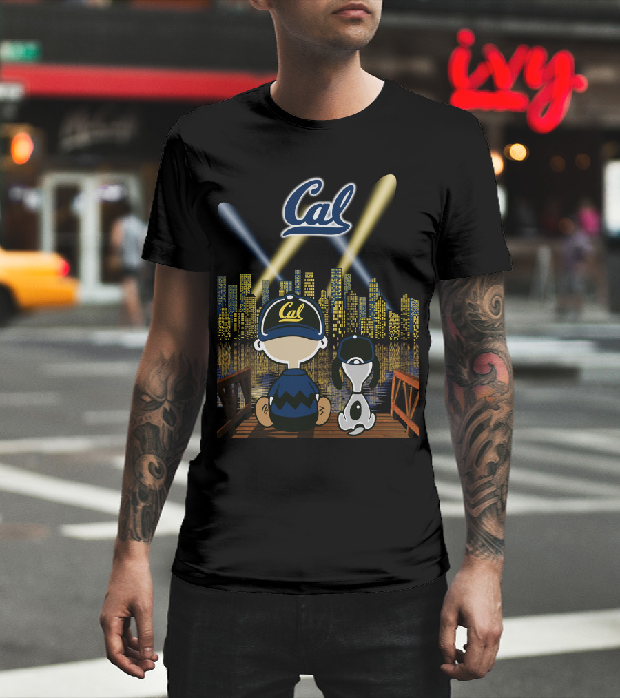 Cal Golden Bears Night Skyline With Dog And City Lights T-Shirt