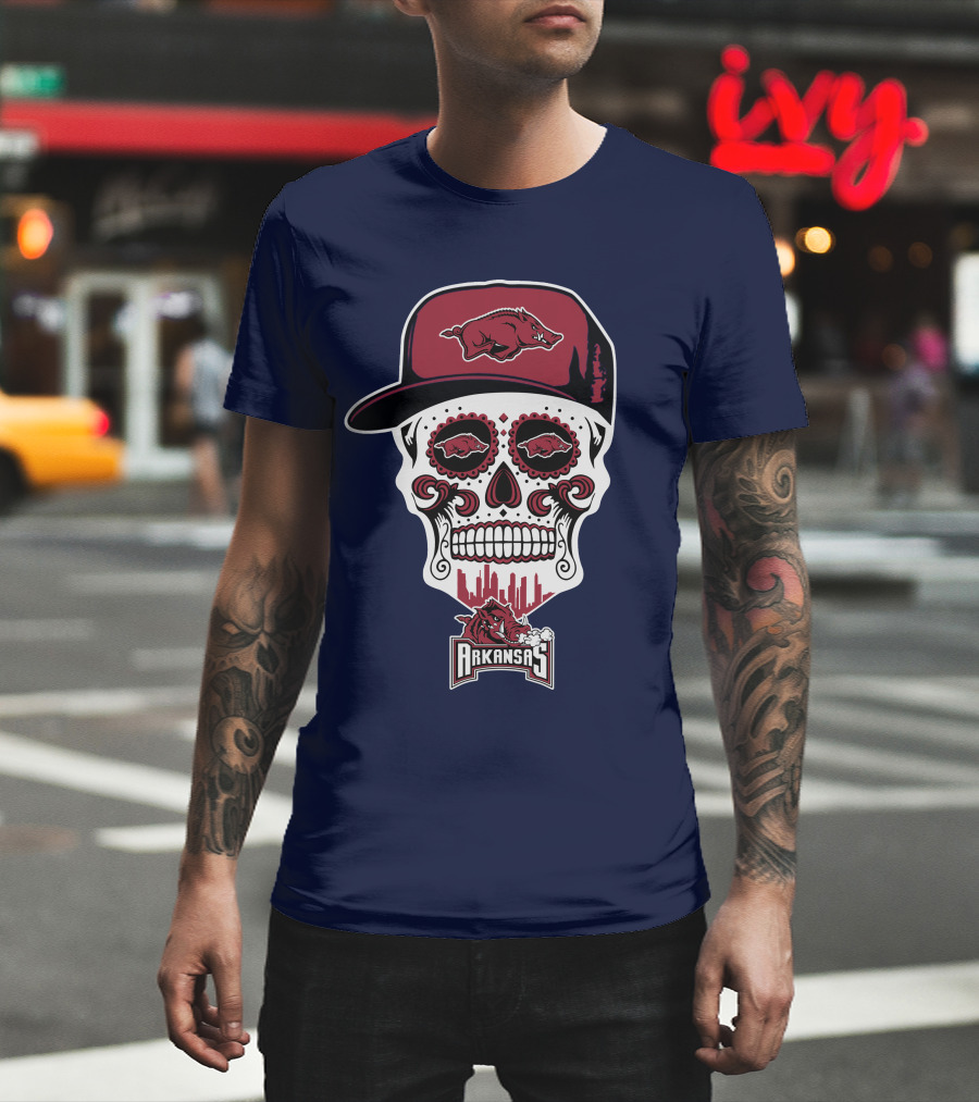 Arkansas Razorbacks Skull With Hat And Team T-Shirt