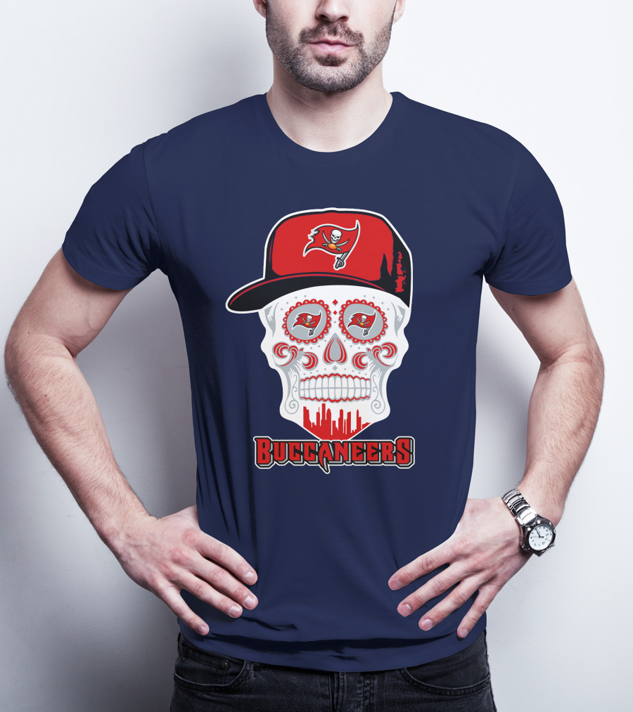 Buccaneers Skull With Hat T-Shirt