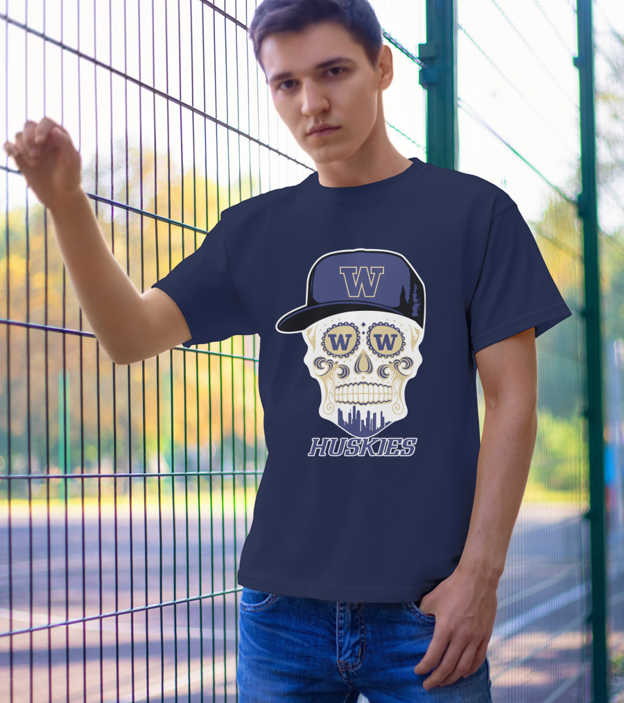 W Huskies Skull W Baseball Cap T-Shirt