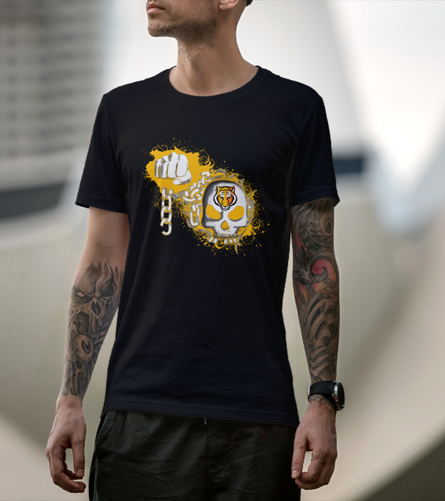 Depauw Tigers Skull And Chain T-Shirt