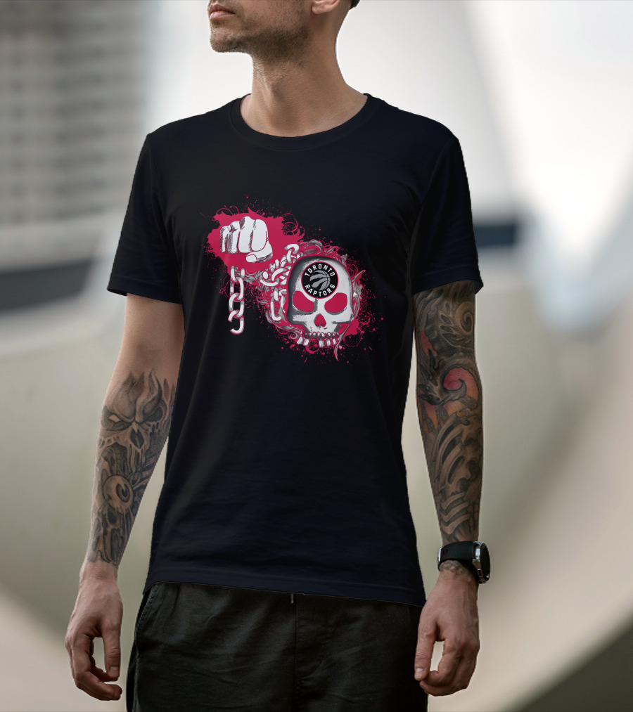 Toronto Raptors Skull Fist And Chains T-Shirt