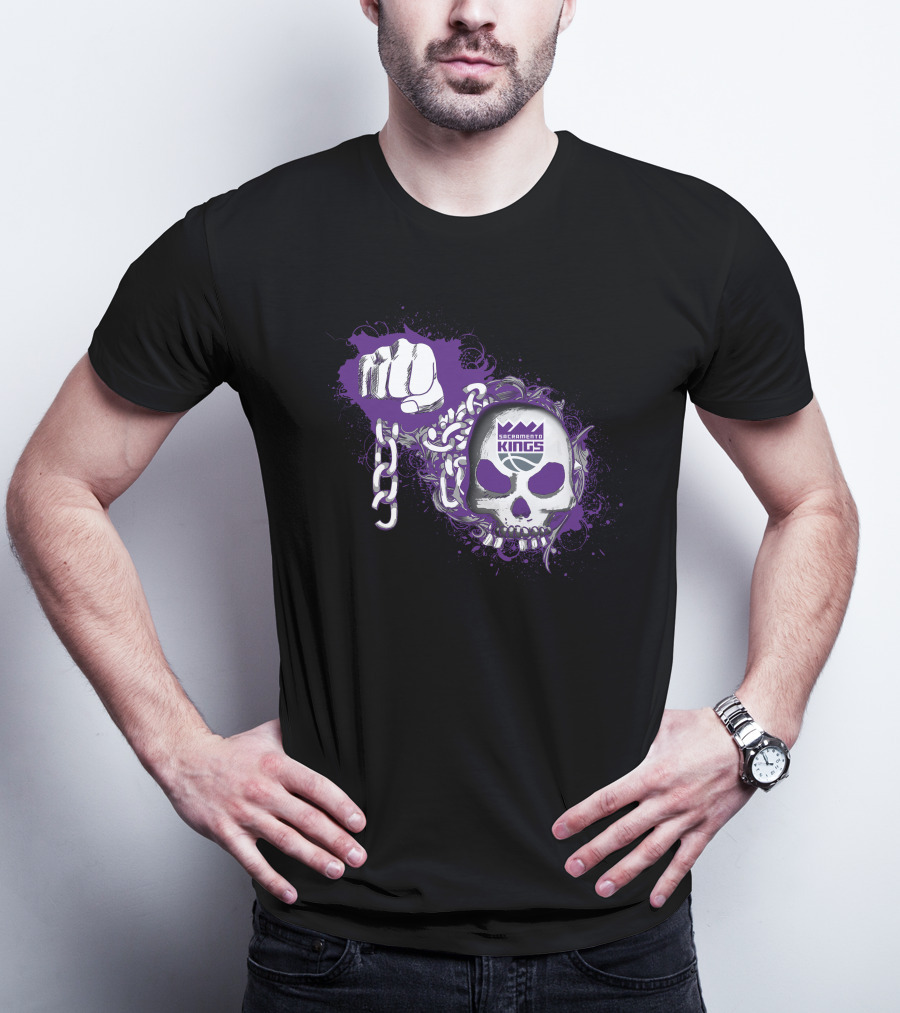 Sacramento Kings Skull Fist Chain T-Shirt