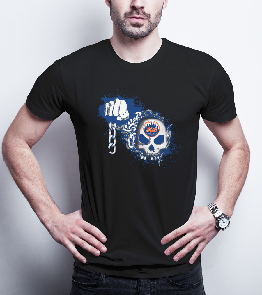 New York Mets Skull And Chain Fist T-Shirt
