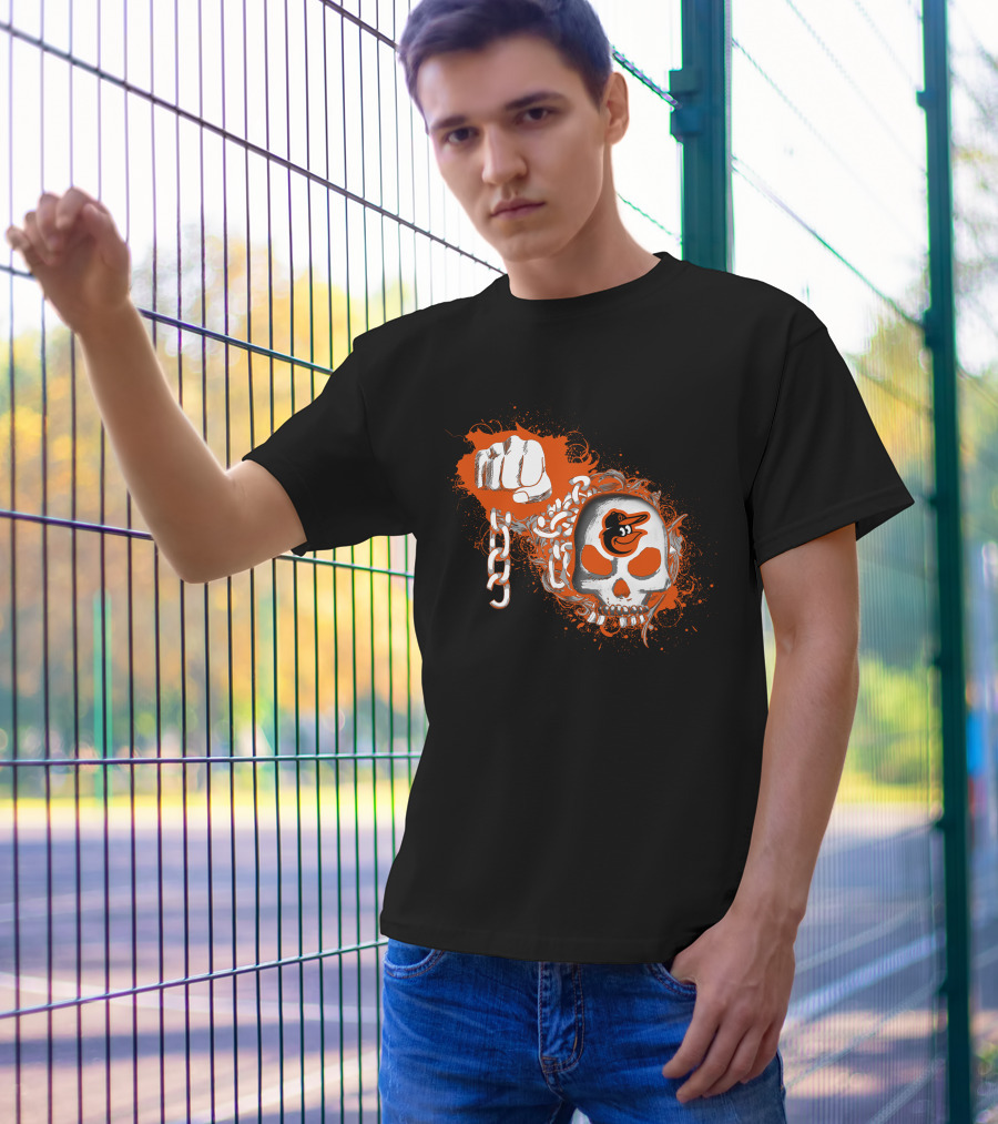 Baltimore Orioles Skull Fist Chain T-Shirt