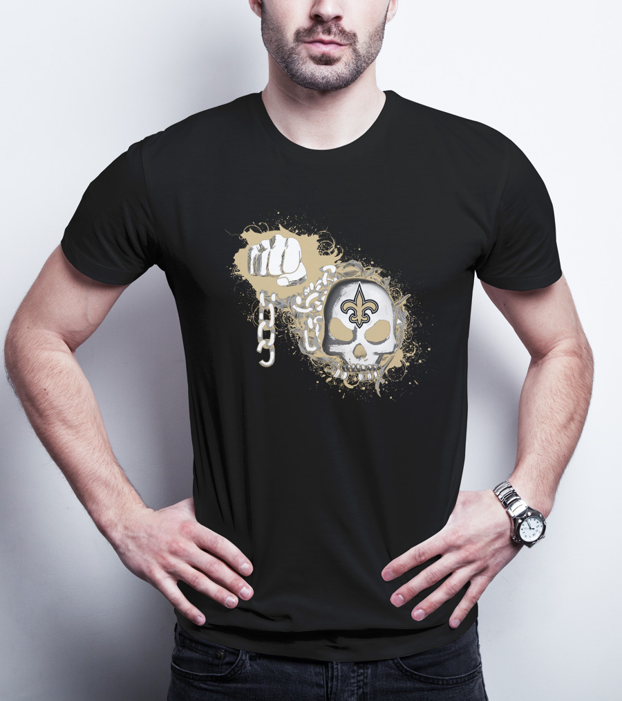 Skull Fist Chain New Orleans Saints Fleur-De-Lis T-Shirt