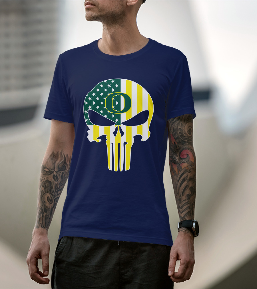 Oregon Ducks Punisher Skull American Flag T-Shirt