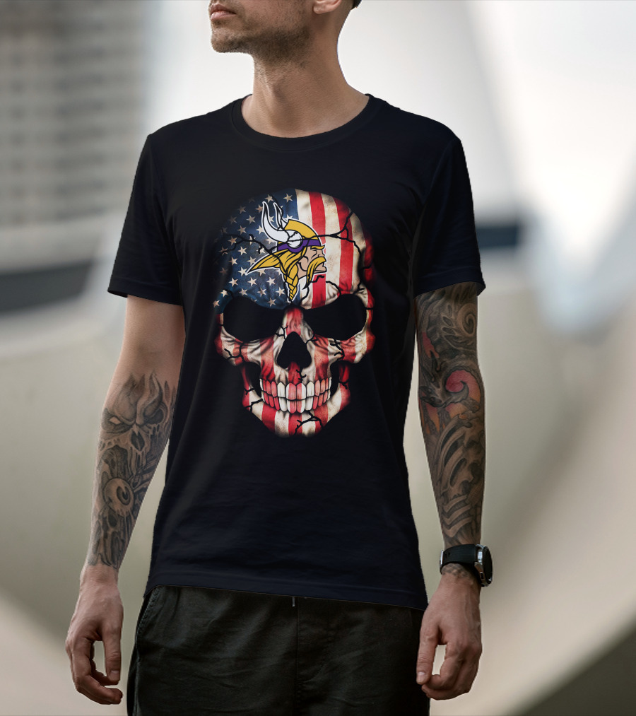 Skull With American Flag And Minnesota Vikings T-Shirt