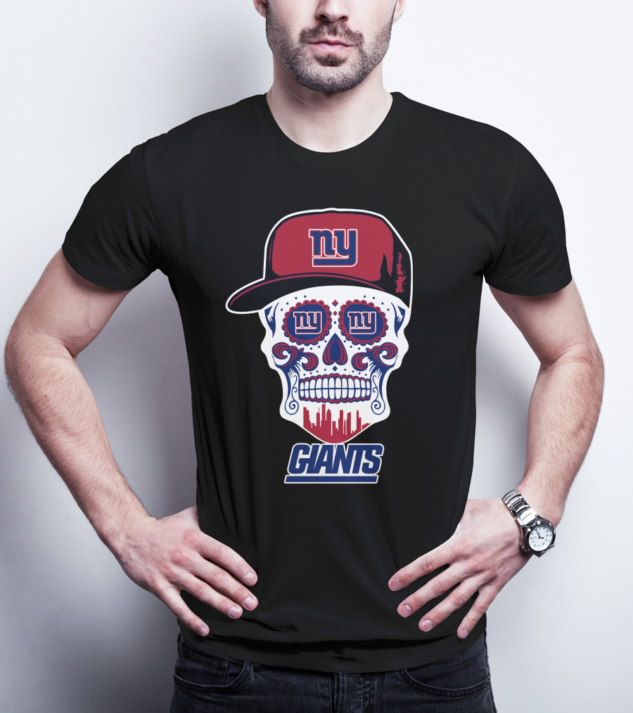 New York Giants Skull Cap City Silhouette Funny T-Shirt