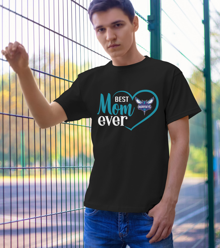 Charlotte Hornets Best Mom Ever Heart T-Shirt
