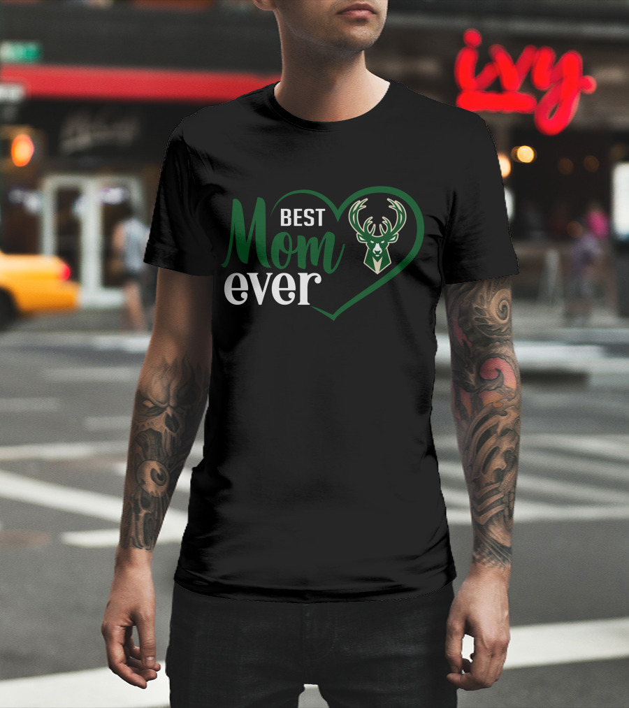 Milwaukee Bucks Best Mom Ever Heart T-Shirt