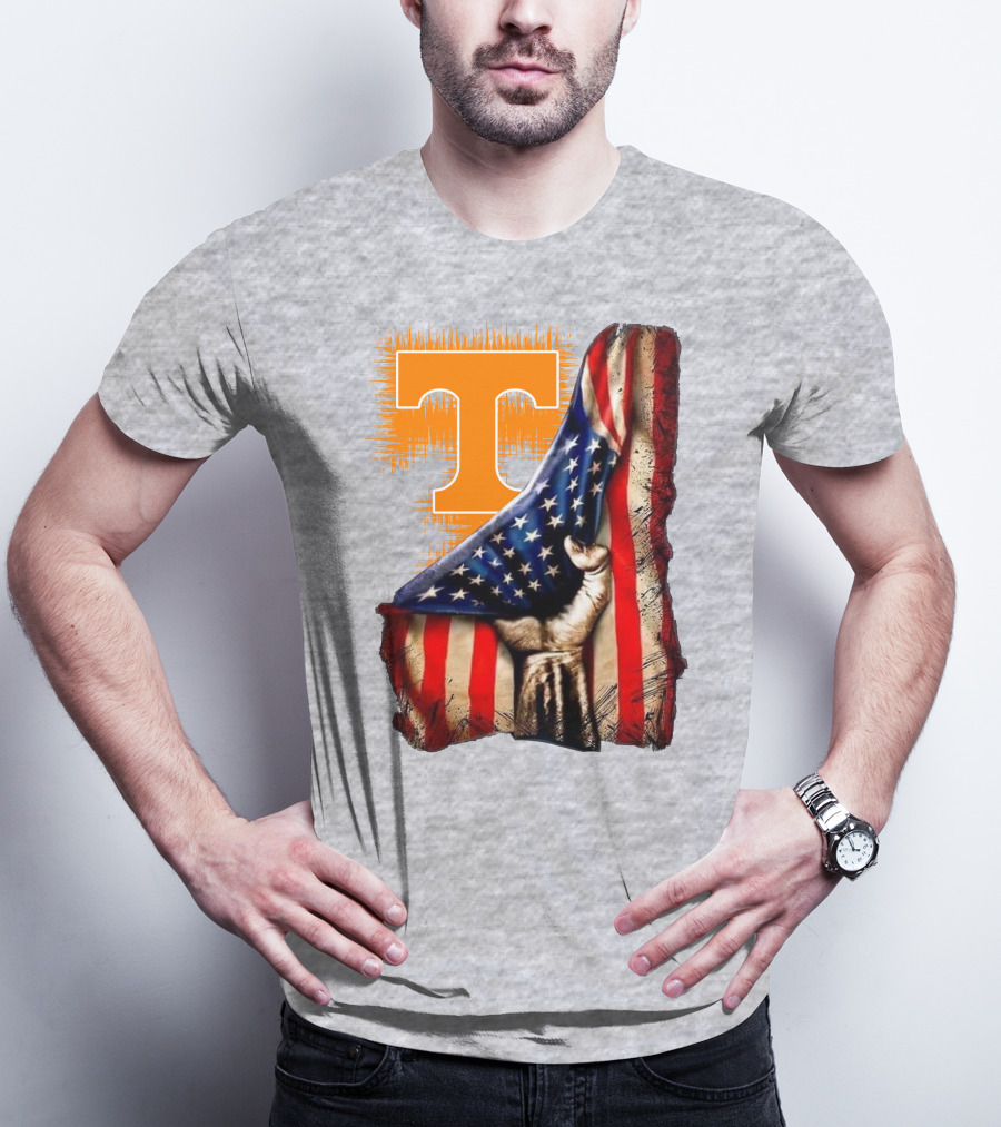 Tennessee Volunteers T Logo American Flag Fist T-Shirt