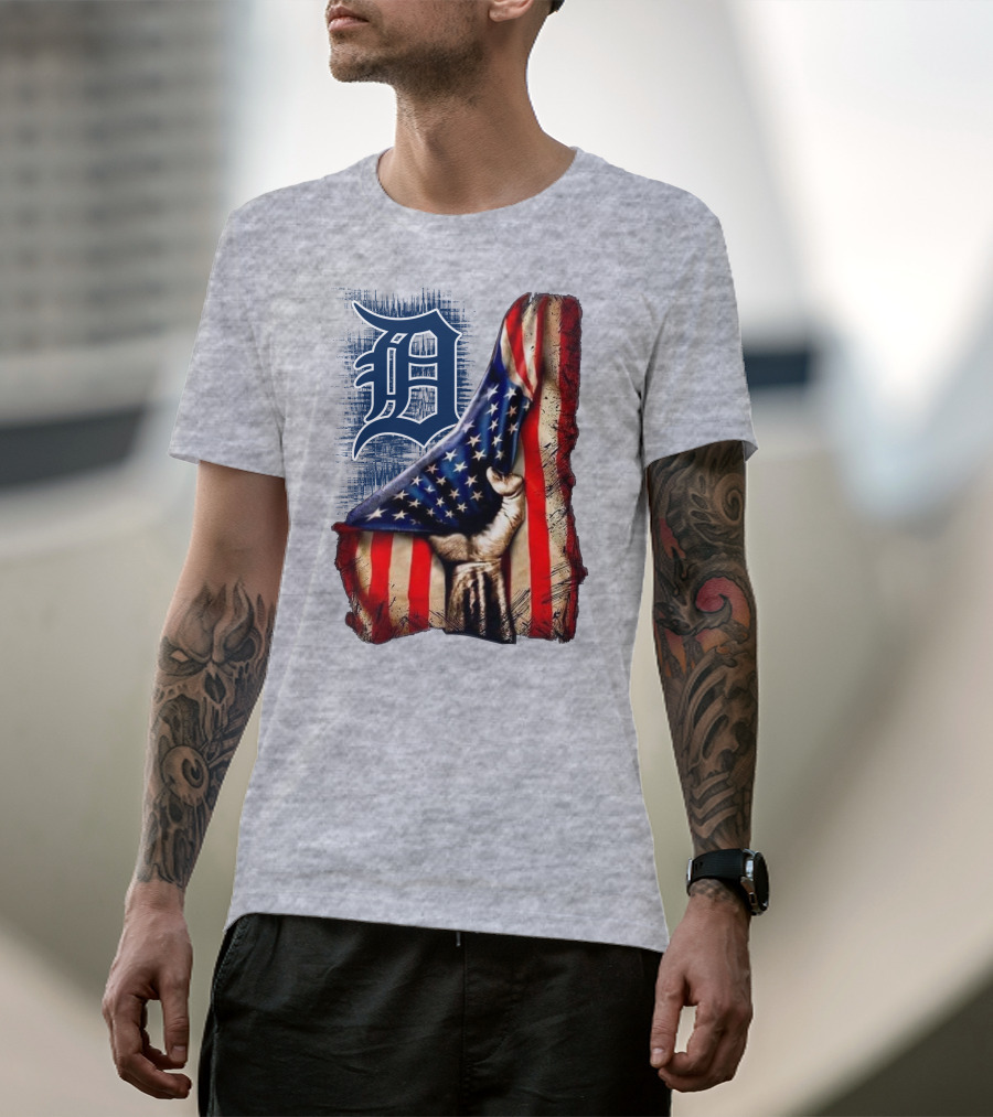 Detroit Tigers American Flag Patriotic Design 230 T-Shirt