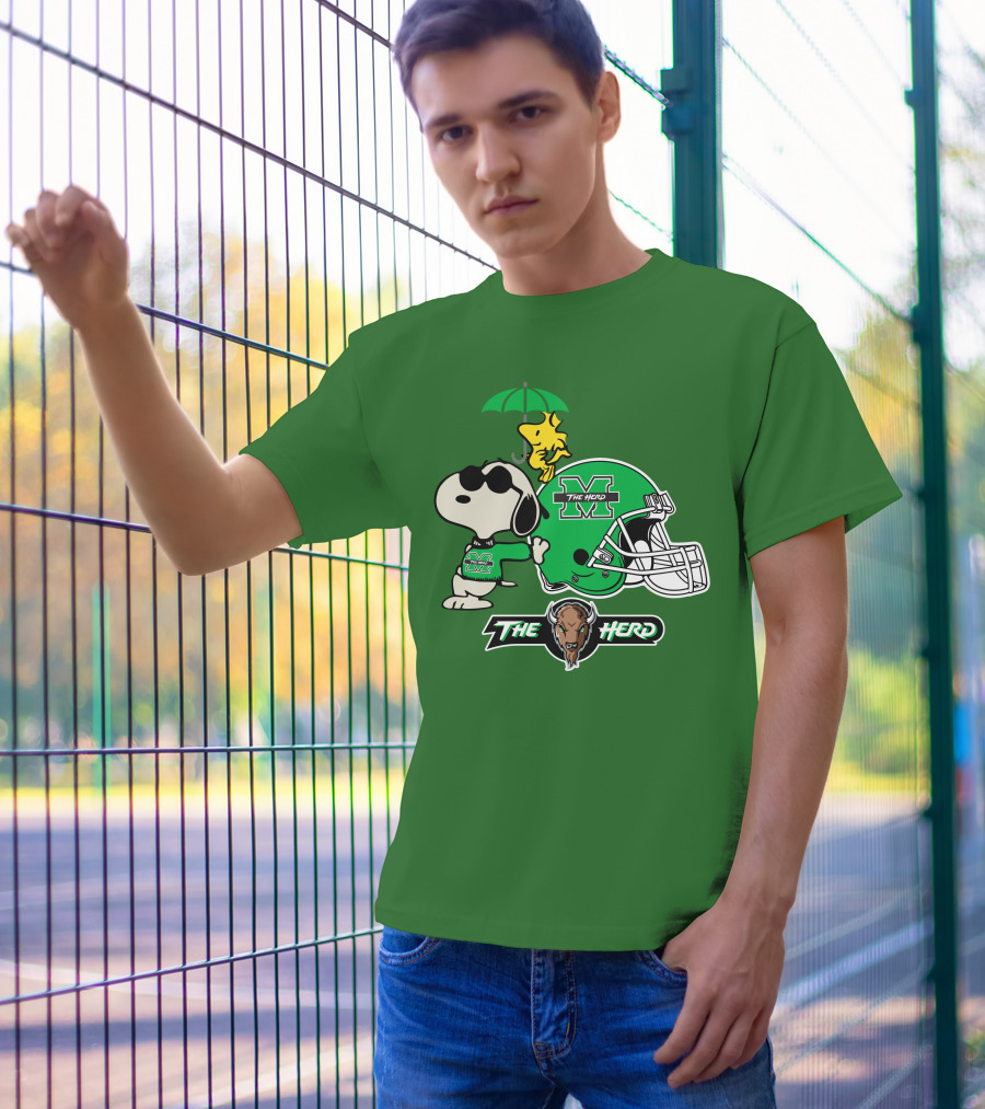 Marshall Thundering Herd Snoopy The Herd Football Helmet Woodstock Umbrella T-Shirt