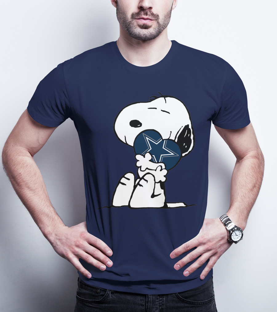 Snoopy Holding Dallas Cowboys Star T-Shirt