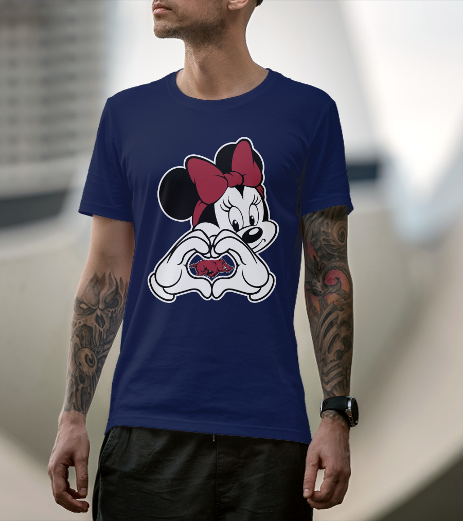 Arkansas Razorbacks Mickey Mouse Heart Hands T-Shirt