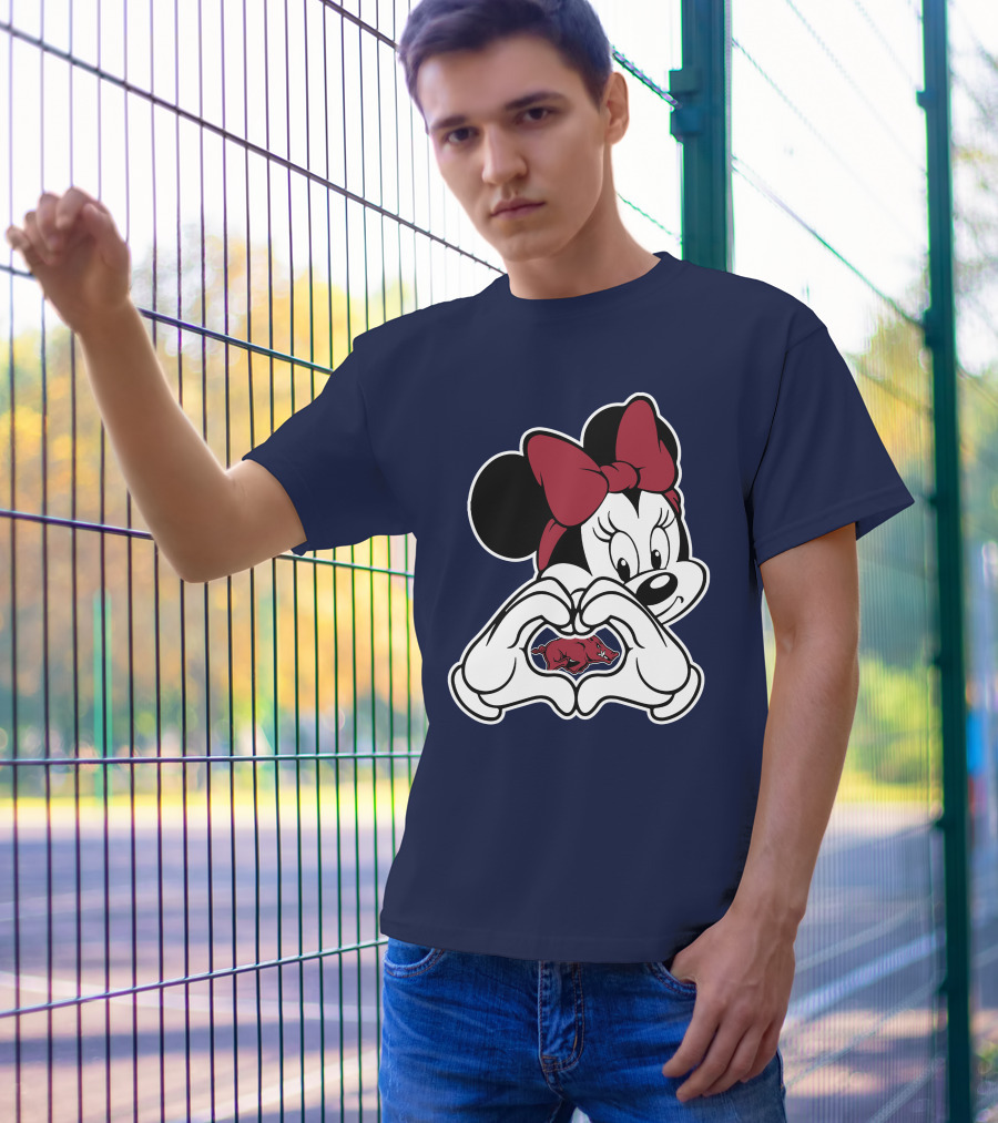 Arkansas Razorbacks Mickey Mouse Heart Hands T-Shirt