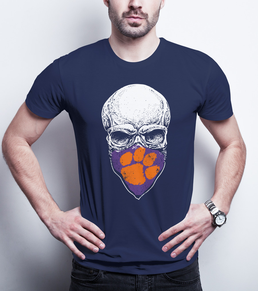 Clemson Tigers Skull With Paw Print Bandana T-Shirt
