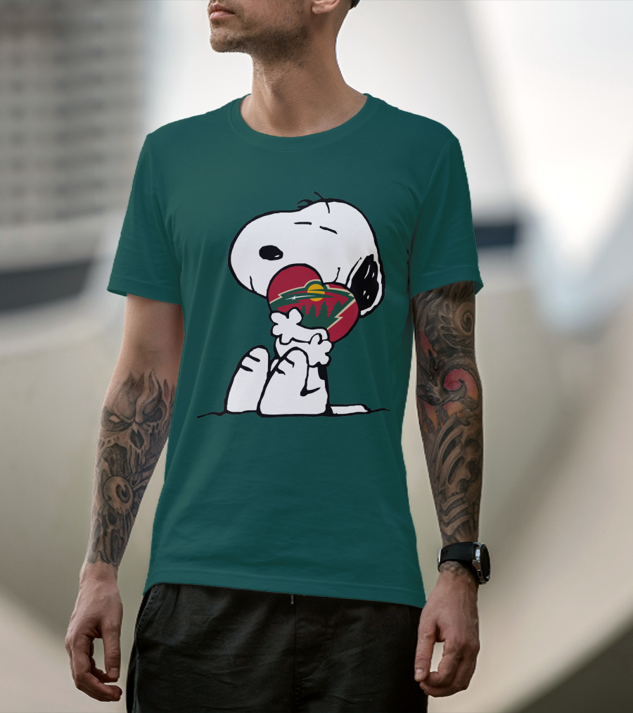 Snoopy Holding Minnesota Wild Heart T-Shirt