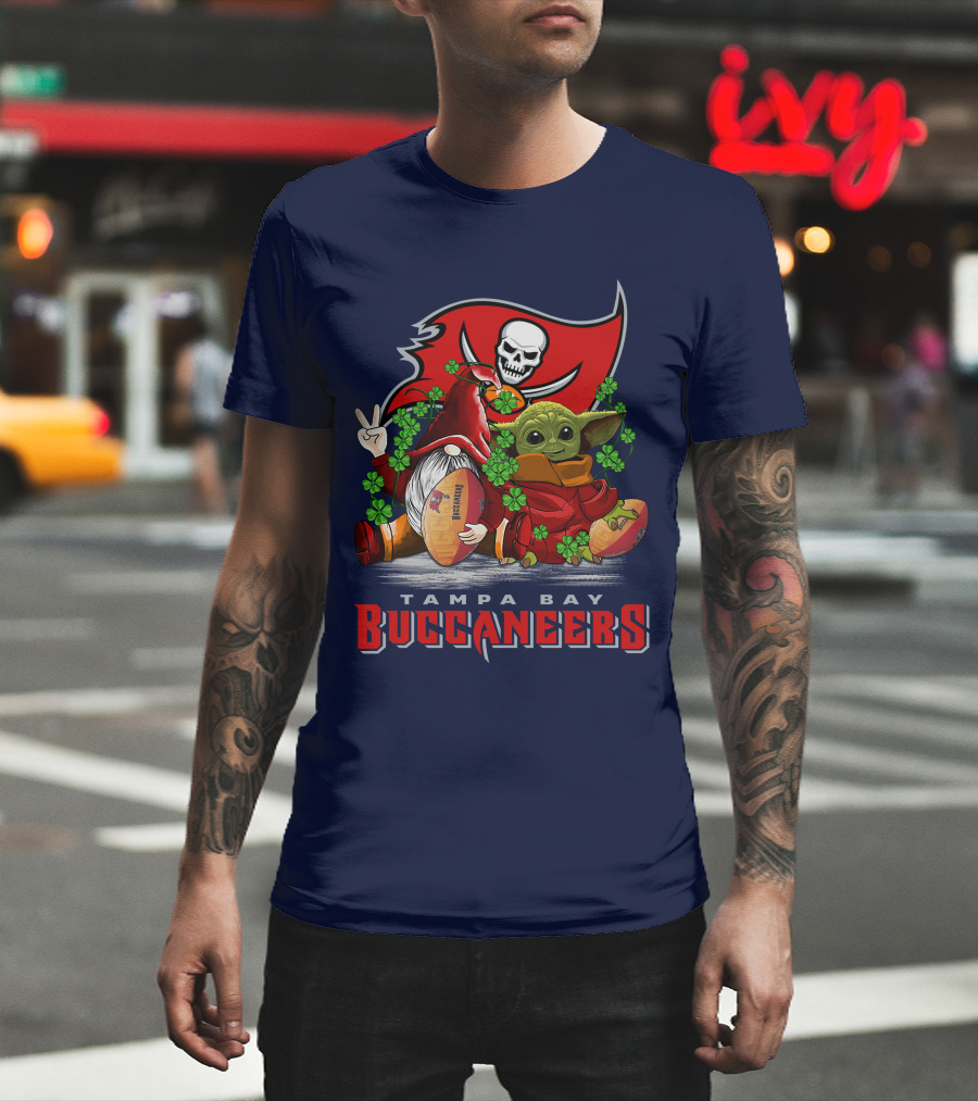 Tampa Bay Buccaneers Gnome And Baby Alien Football Peace T-Shirt