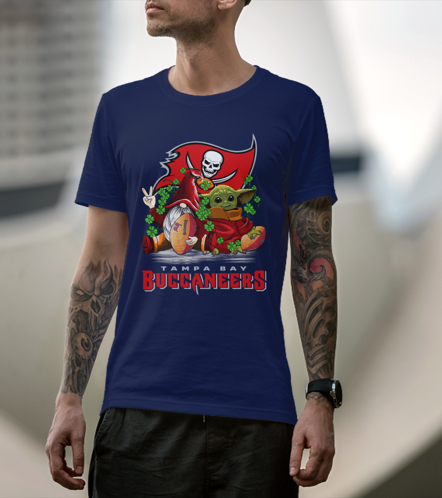 Tampa Bay Buccaneers Gnome And Baby Alien Football Peace T-Shirt