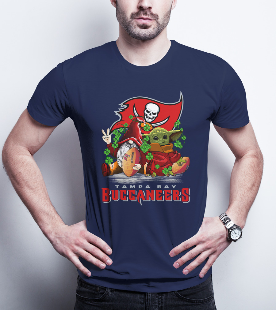 Tampa Bay Buccaneers Gnome And Baby Alien Football Peace T-Shirt
