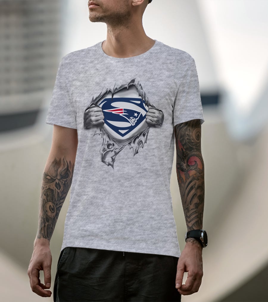 New England Patriots Superman Logo Reveal T-Shirt