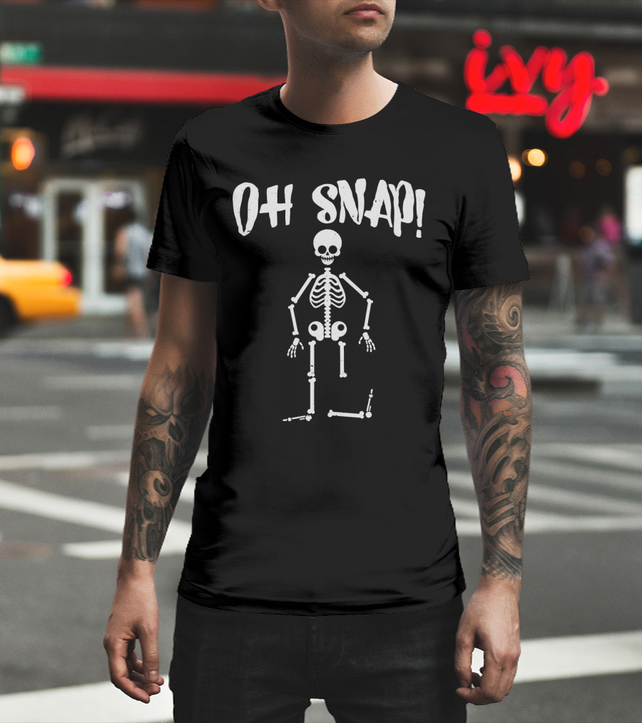 Oh Snap Funny Halloween Skeleton Style With Missing Leg T-Shirt