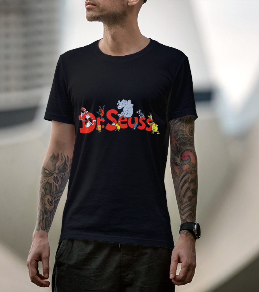 Dr Seuss Family Characters Comic Featuring Iconic Cat Elephant Bird Gildan T-Shirt