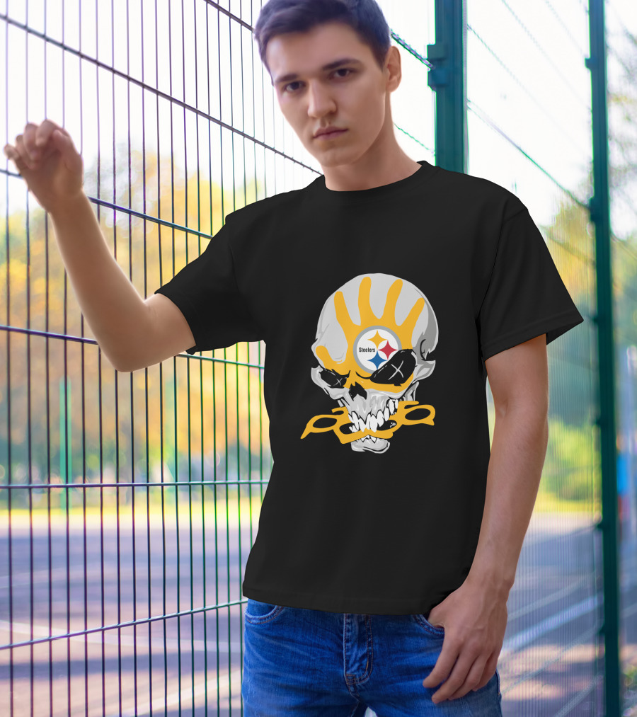 Pittsburgh Steelers Skull With Logo And Brass Knuckles T-Shirt