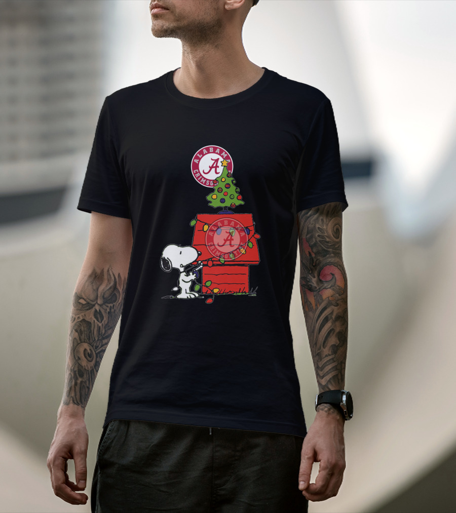 Alabama Crimson Tide Snoopy Christmas Tree T-Shirt