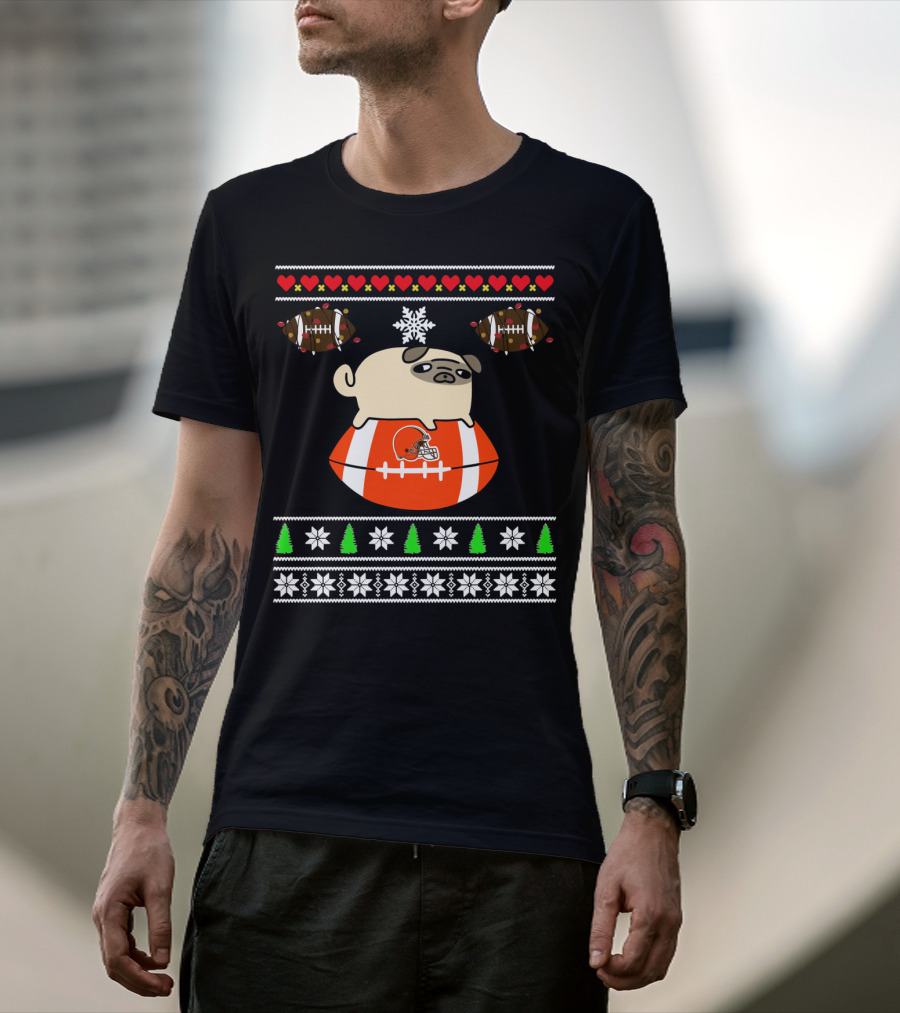 Cleveland Browns Pug Christmas Football T-Shirt