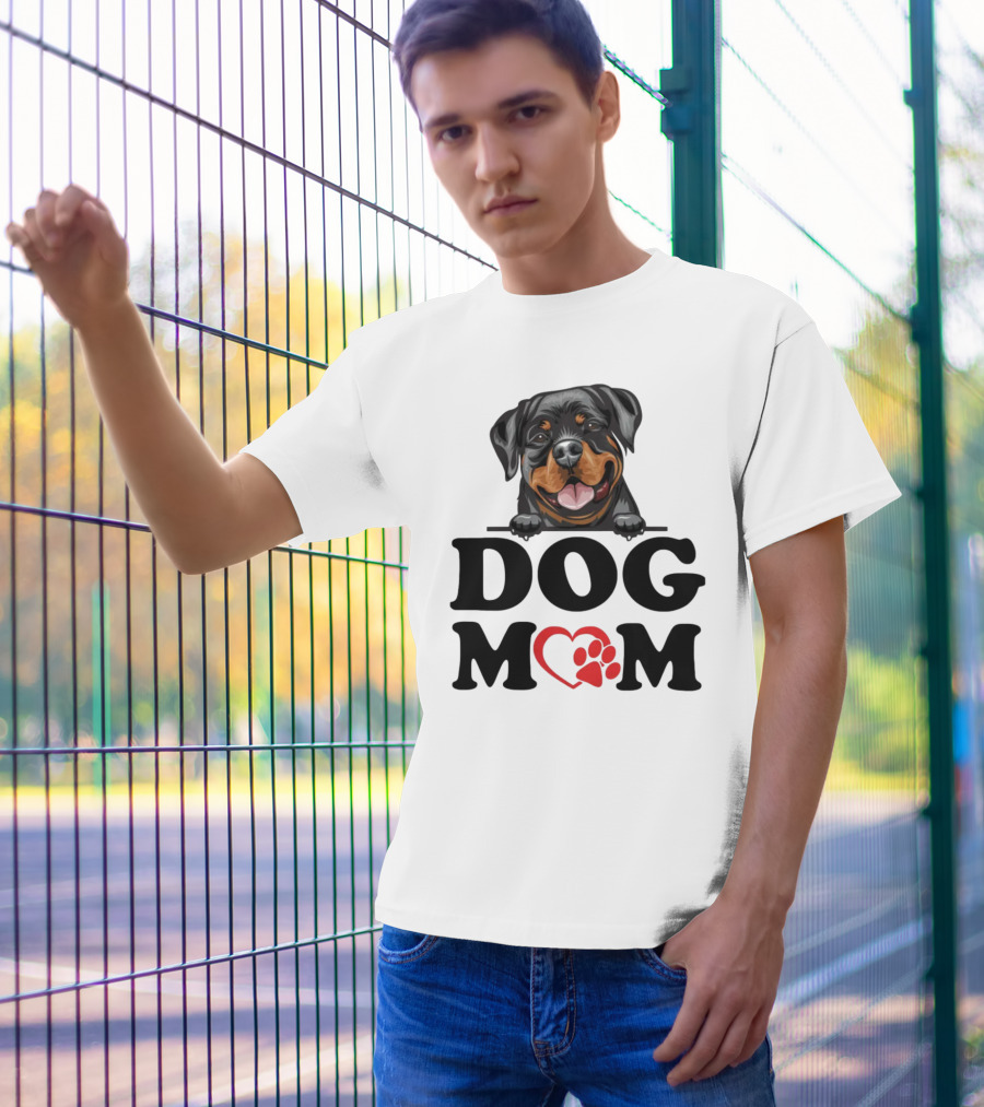 Rottweiler Dog Mom Heart Paw Design For Rottweiler Stickers Enthusiasts T-Shirt