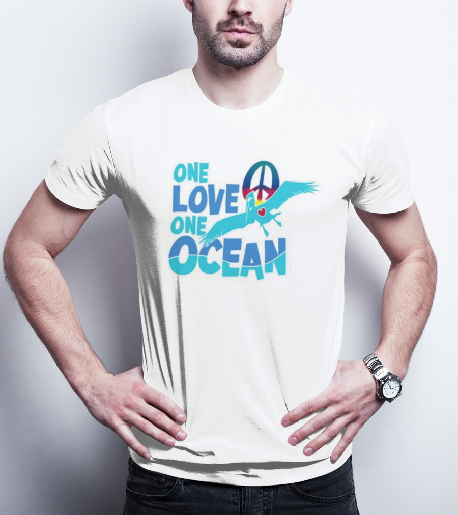 Musician Jimmy Buffett One Love One Ocean Peace Symbol Bird Heart T-Shirt