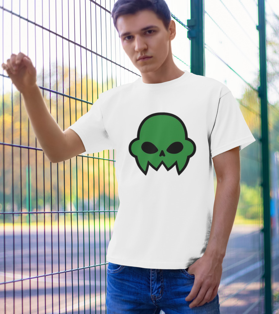 Jake's Green Skull Iconic Halloween Shadow T-Shirt