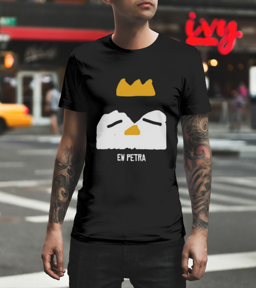 Ew Petra Gurin Clips Iconic T-Shirt