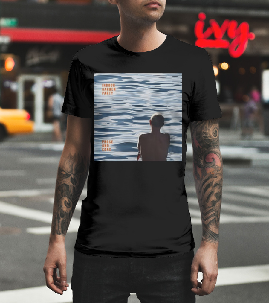 Russell Crowe Indoor Garden Party Prose And Cons Water Reflection T-Shirt