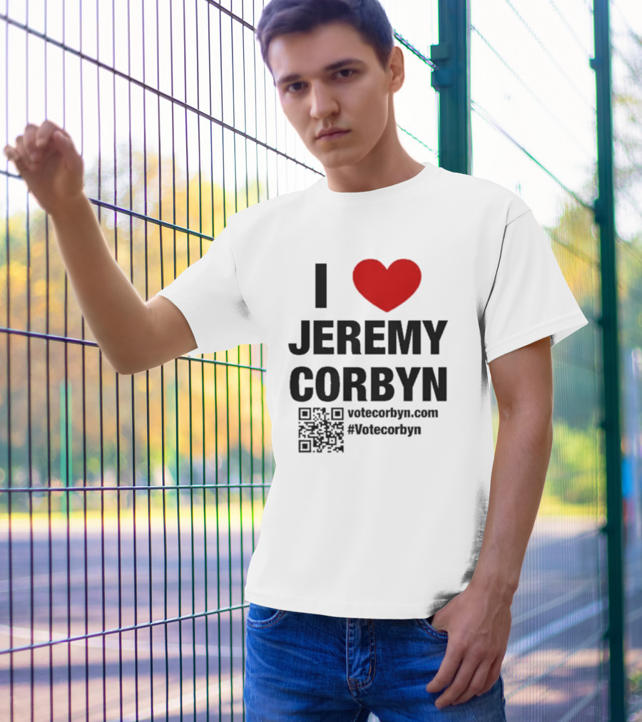 I Love Jeremy Corbyn VoteCorbyn.com #VoteCorbyn T-Shirt