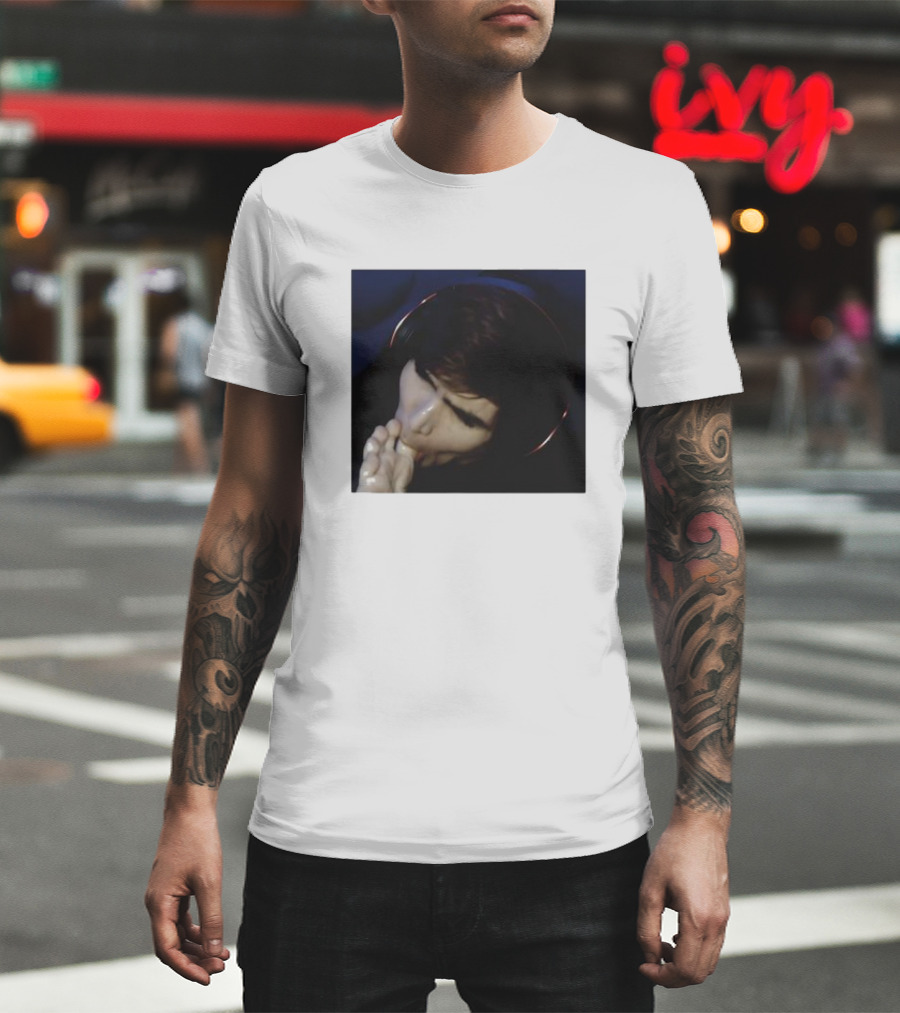 Streamer Damon Fizzy Toe Sucking Image With Headphones T-Shirt