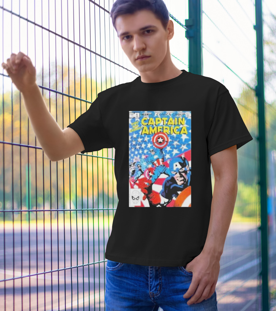 MARVEL COMICS GROUP CAPTAIN AMERICA VINTAGE COVER ROCKOFFTRADE MERCH T-Shirt