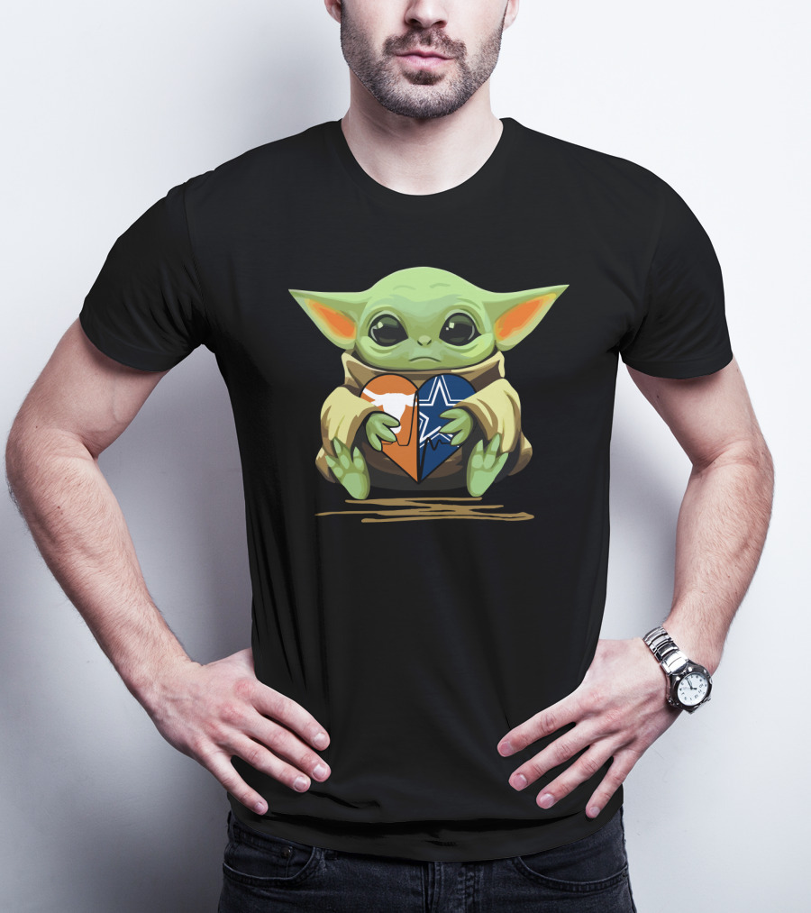 Baby Yoda Holding Texas Longhorns And Dallas Cowboys Heart T-Shirt