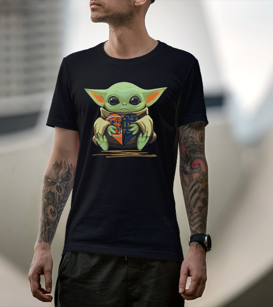 Baby Yoda Holding Chicago Bears And Notre Dame Irish Heart-Shaped T-Shirt