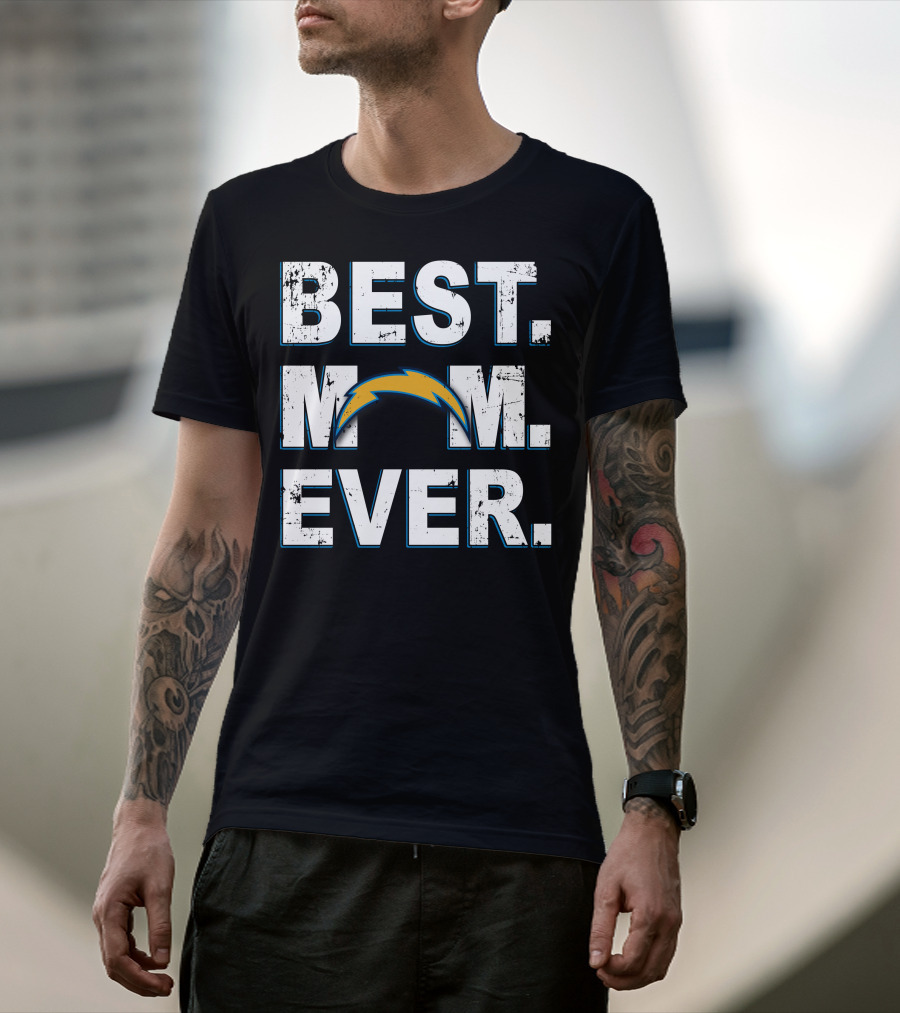 Best Mom Ever Chargers Bolt Fan T-Shirt