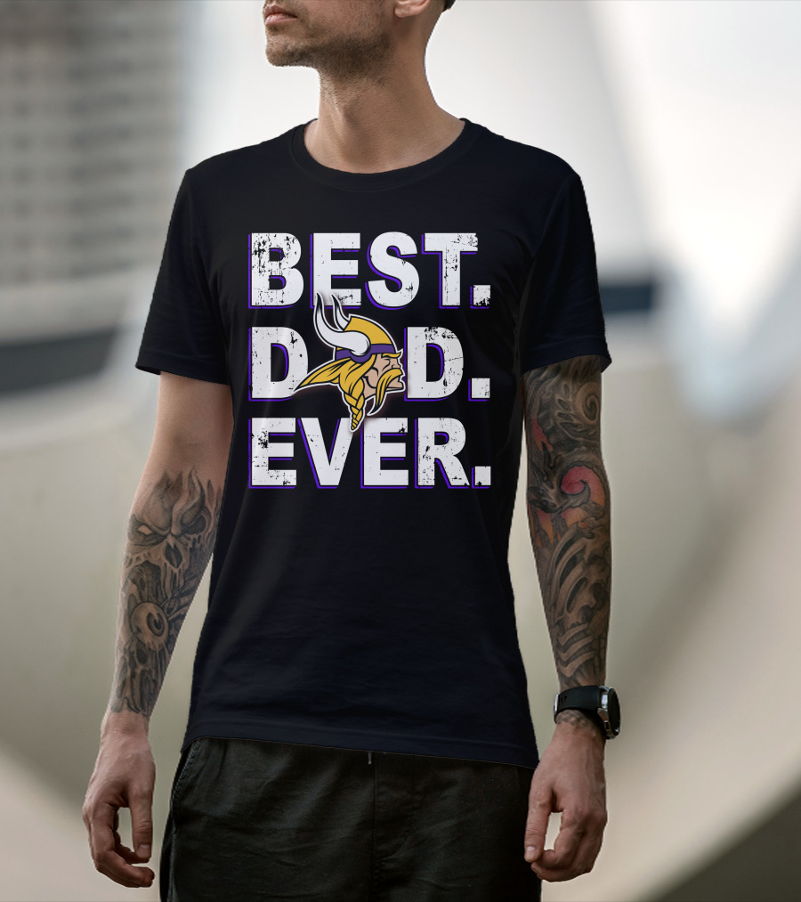 BEST DAD EVER Vikings Fan Horned Helmet T-Shirt
