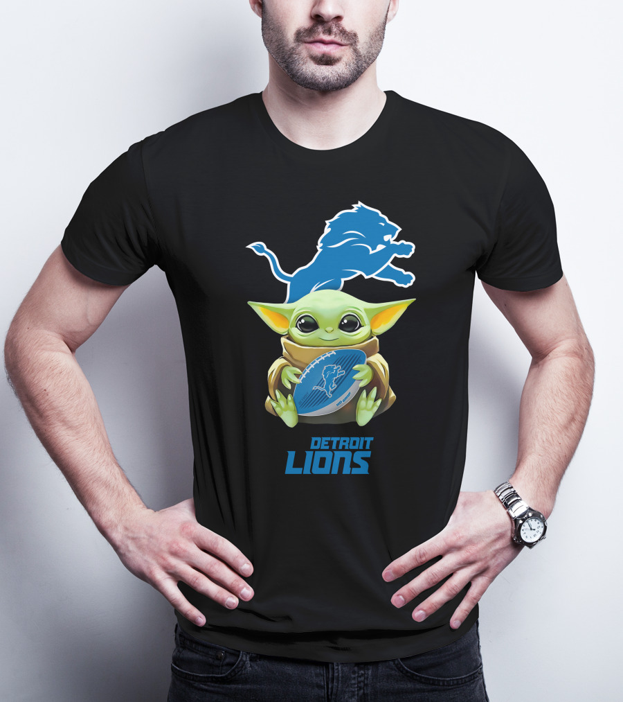 Baby Yoda Hug Detroit Lions Football T-Shirt