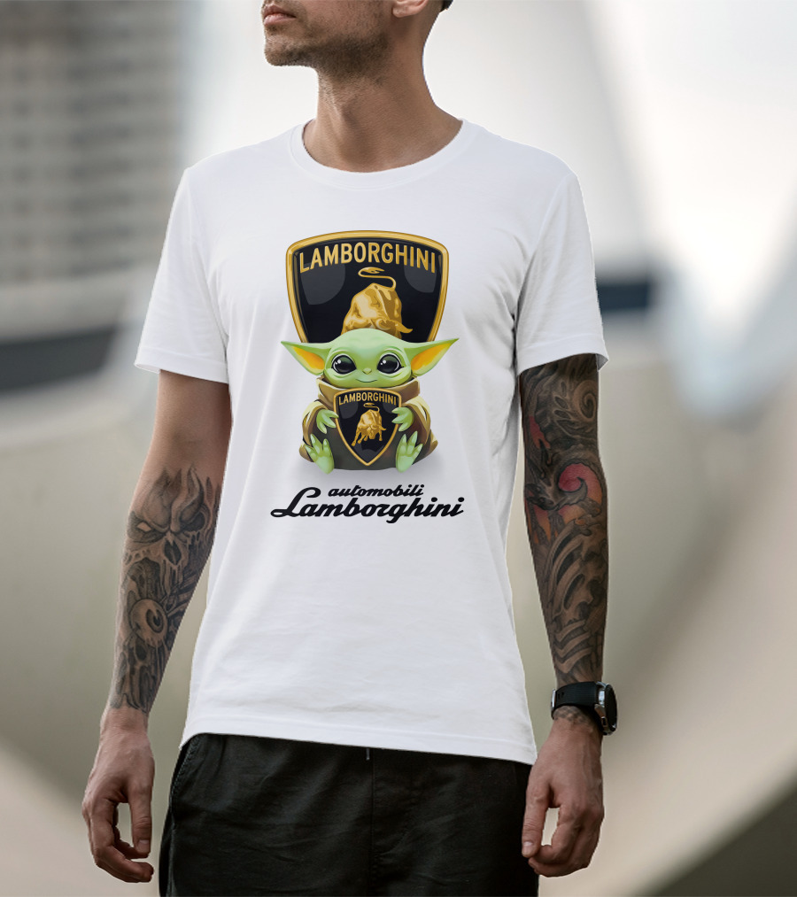Baby Yoda Hugging Automobili Lamborghini T-Shirt