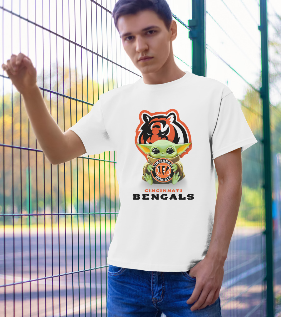 Cincinnati Bengals Baby Yoda Hugging Bengals Logo Tiger T-Shirt
